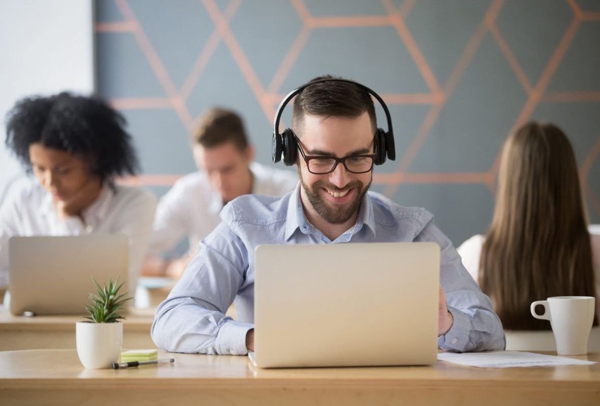 Ruido en oficinas: cómo afecta al trabajador y a su productividad ...
